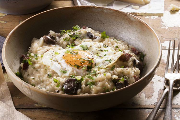 Risotto with Chorizo, Mushroom and Egg - NZ EGGS + more recipes